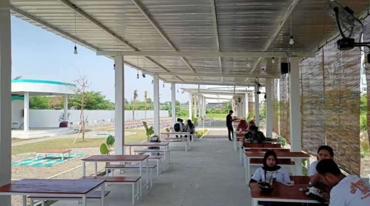7 Rekomendasi Tempat Nongkrong Mahasiswa di Surabaya Timur ...